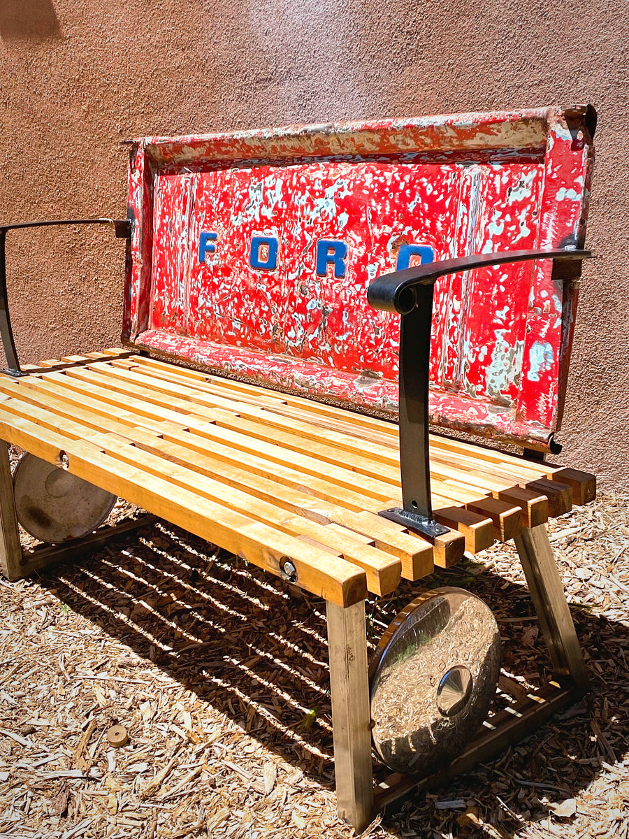 Ford Tailgate Bench – Verde Vintage Market